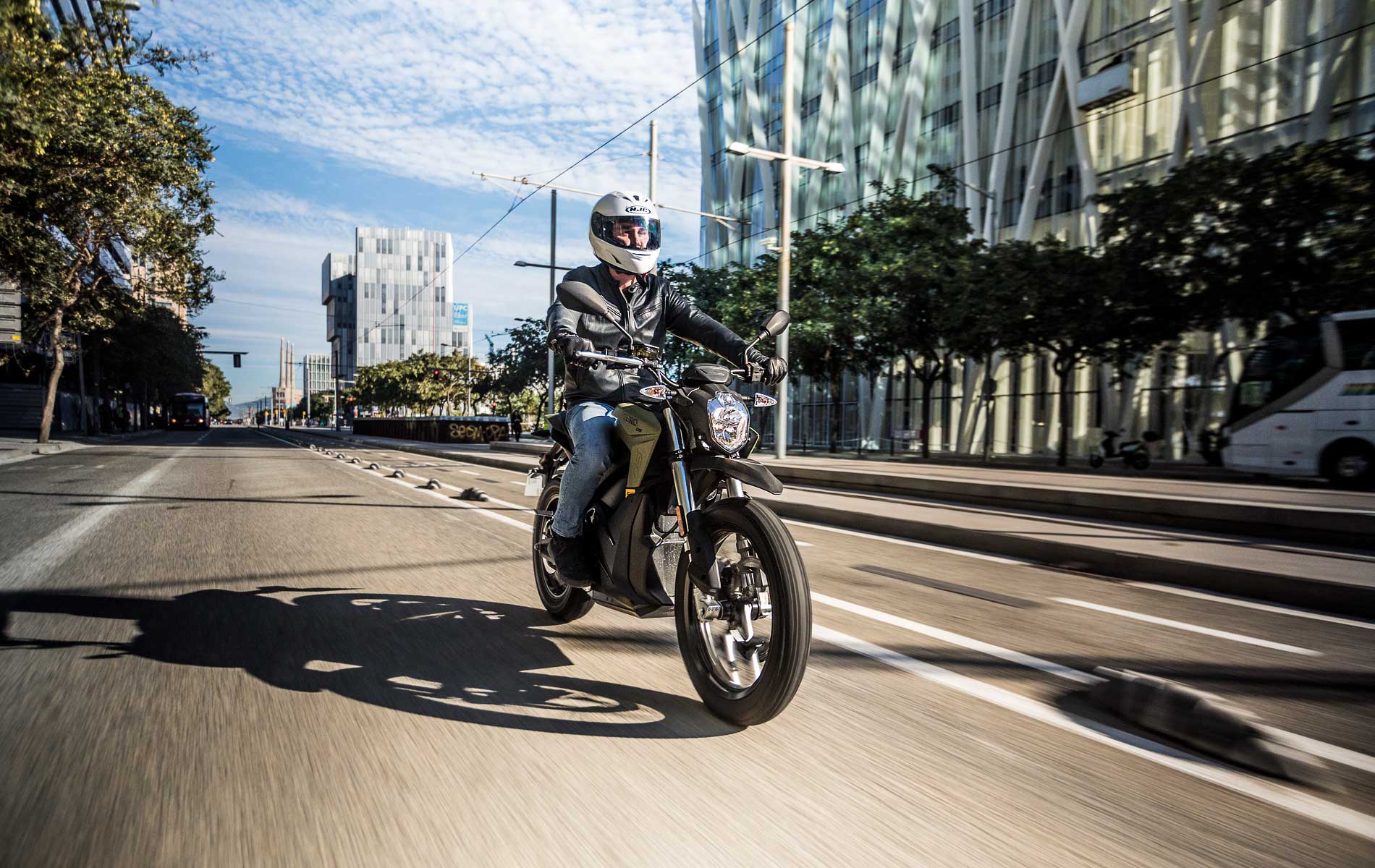 Noleggio scooter lungo termine a Roma | Cooltra.com